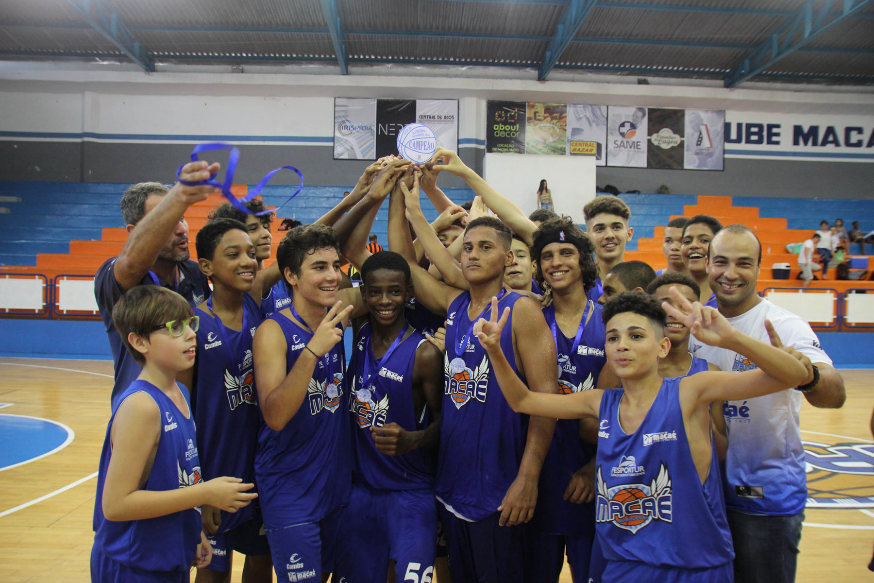 Sub-15 do Macaé Basquete mostra força e fatura título da Liga Regional ...